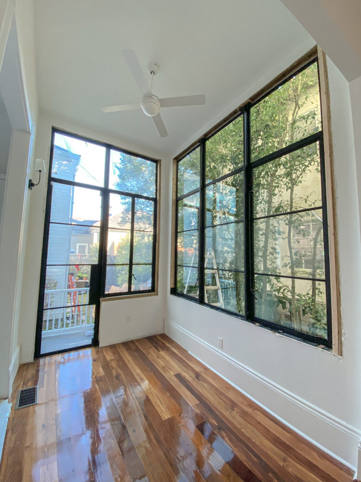 4 Types of Hurricane Windows | A-Christian Glass